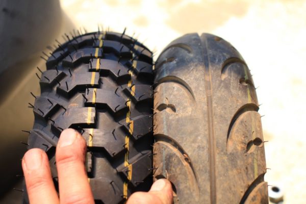 DioFitにIRC-GP110ブロックタイヤを履いてレースに出る予定 ｜ バイクとオッサン