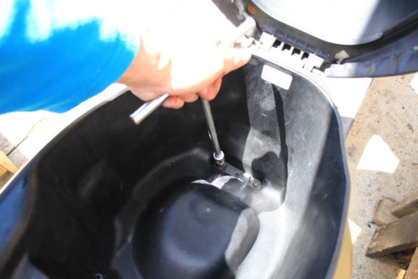 DioFitにIRC-GP110ブロックタイヤを履いてレースに出る予定 ｜ バイクとオッサン