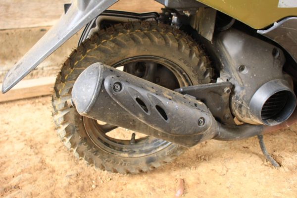 DioFitにIRC-GP110ブロックタイヤを履いてレースに出る予定 ｜ バイクとオッサン